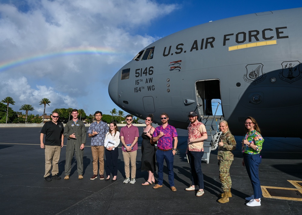 DVIDS - Images - Congressional Staff Delegates tour 15th Wing [Image 2 ...