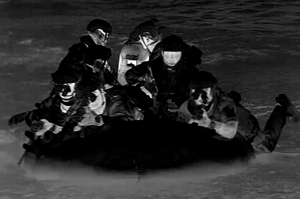 DVIDS - Images - Navy SEALs Enhance Maritime Dominance During Multi ...