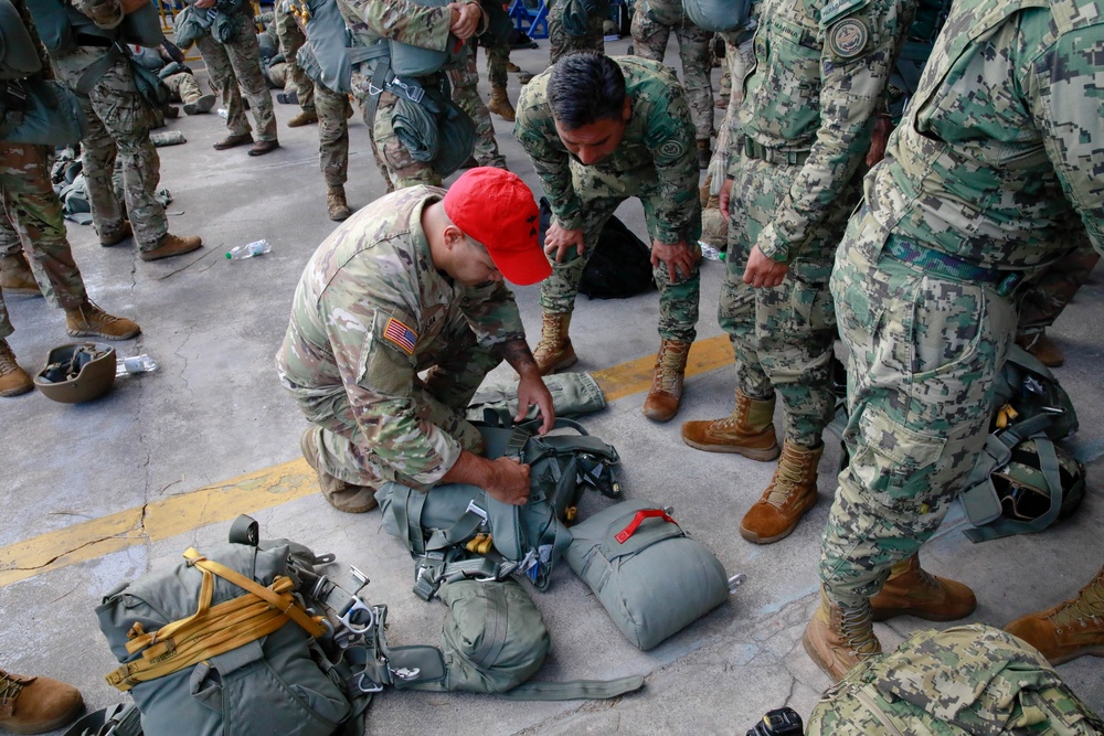 DVIDS - Images - Multinational airborne training at Air Base London ...
