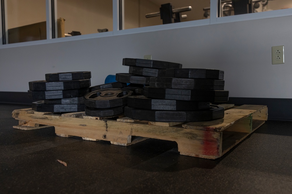 DVIDS - Images - 2nd Marine Logistics Group Builds Human Performance ...