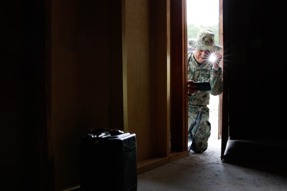 DVIDS - Images - Multinational explosive ordnance disposal training at ...