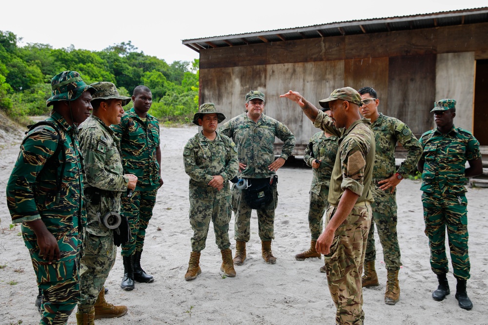 DVIDS - Images - Multinational explosive ordnance disposal training at ...