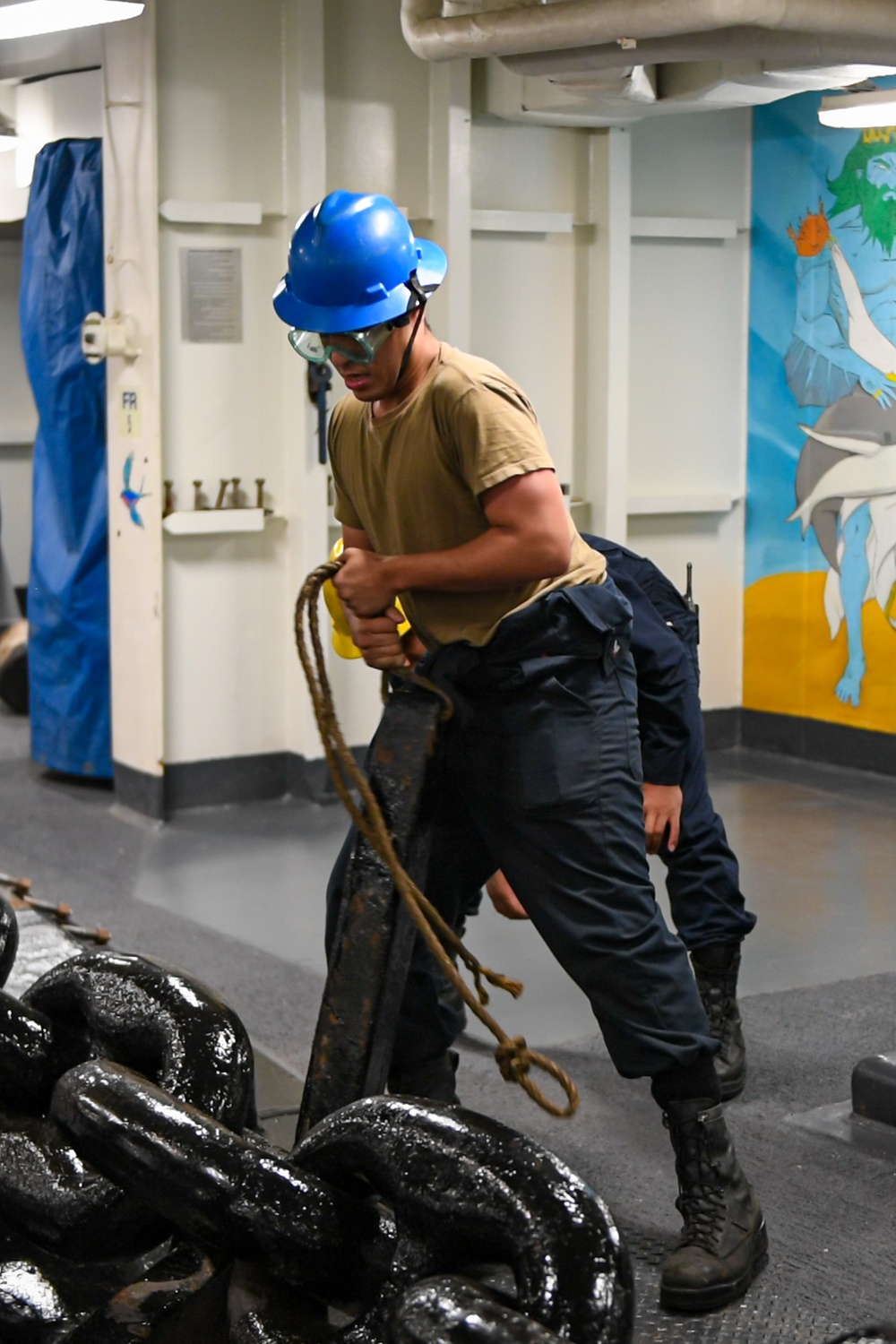 DVIDS - Images - USS Ronald Reagan (CVN 76) Sailors conduct anchor drop ...