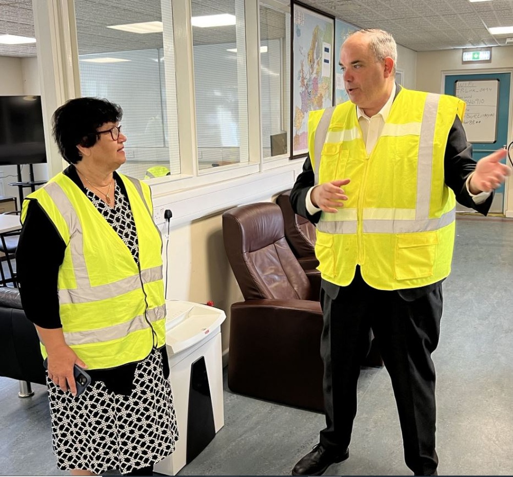 DVIDS - News - NAVSUP WSS Vice Commander Visits NAVSUP Strategic Sites ...