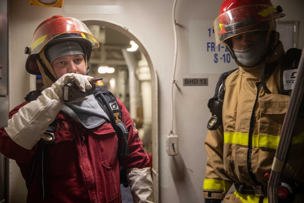 DVIDS - Images - Makin Island Fire Drill [Image 3 of 7]