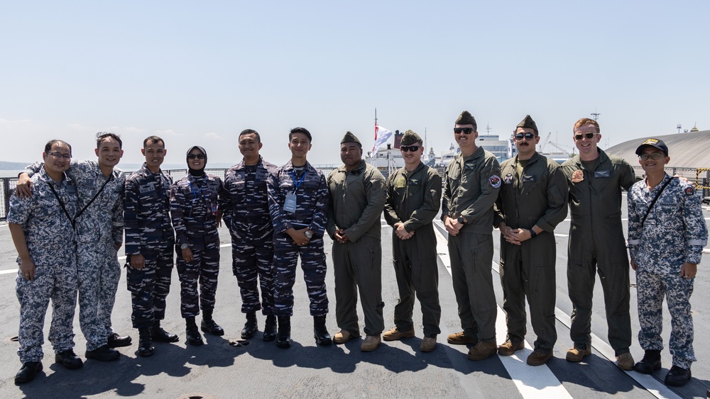 DVIDS - Images - Super Garuda Shield 2023, USS Green Bay and RSS ...