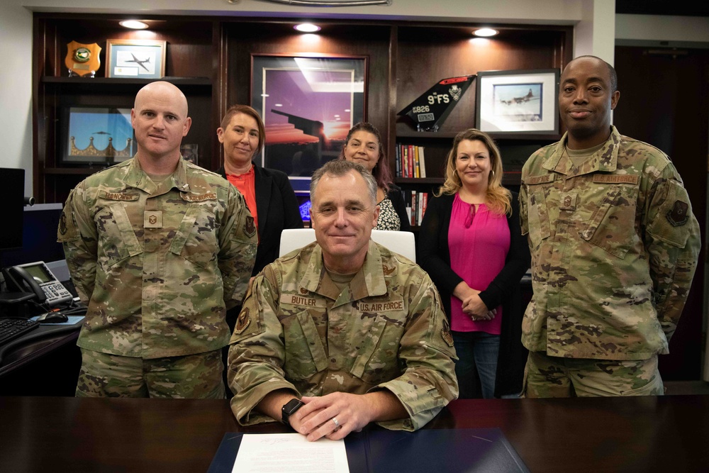 DVIDS - Images - 509th BW commander signs Suicide Prevention Month ...