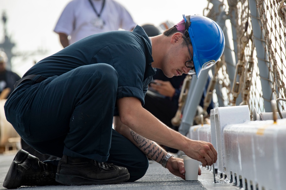 DVIDS - Images - USS Tripoli Flight Deck Maintenance [Image 8 of 8]