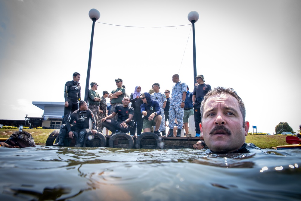 DVIDS - Images - Pacific Partnership 2023 Divers Hit the Open Water ...