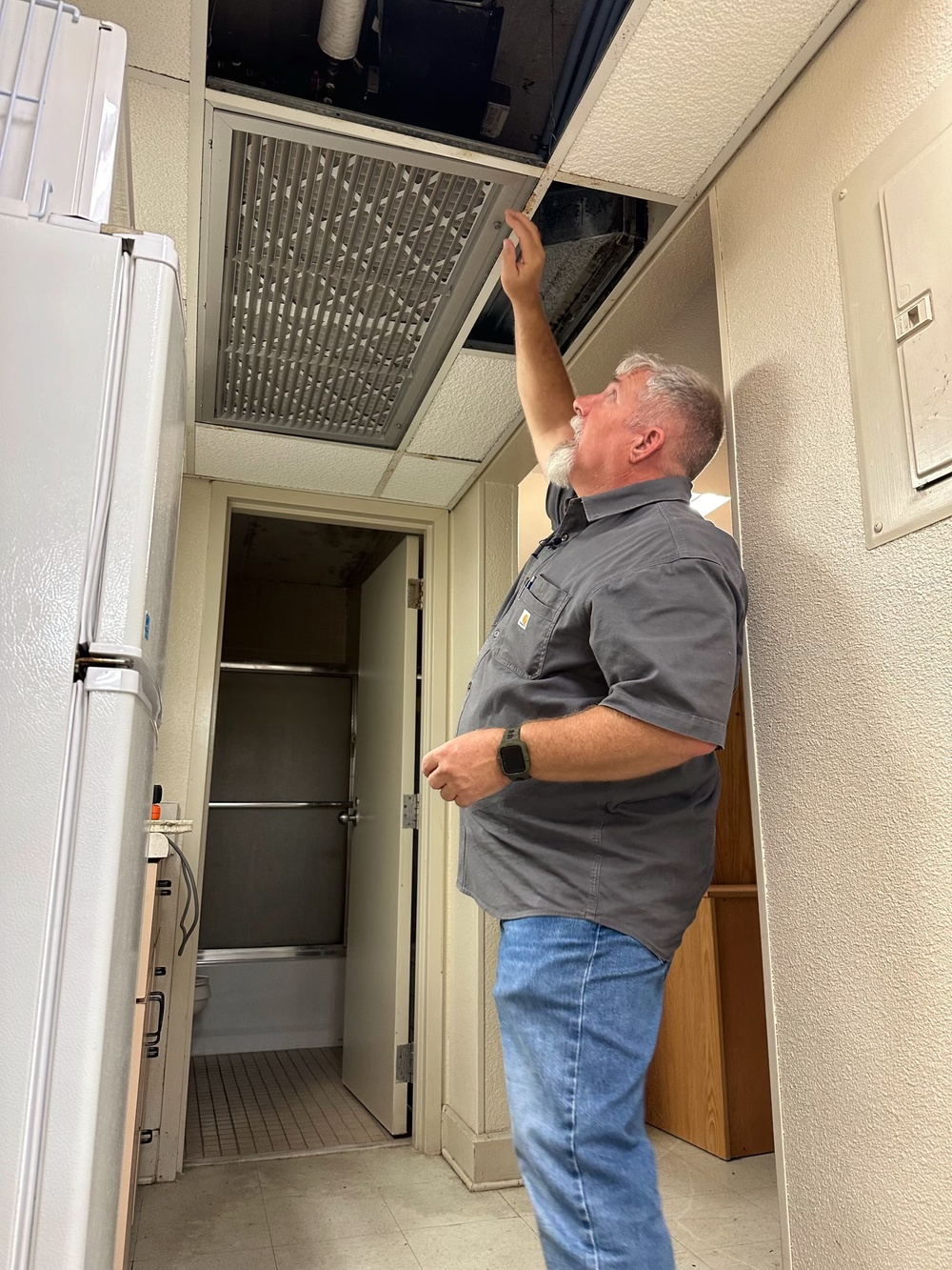 DVIDS - Images - Public works, MP unit do right by Soldiers in barracks ...