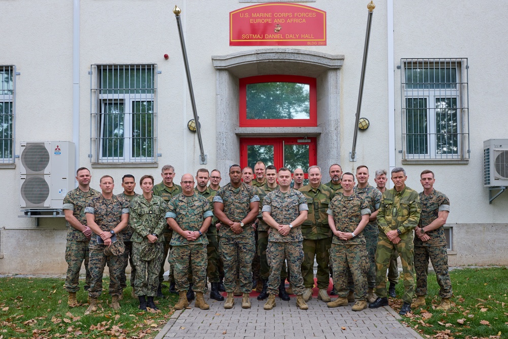 DVIDS - Images - Norwegian Joint Headquarters visits MARFOREUR/AF ...