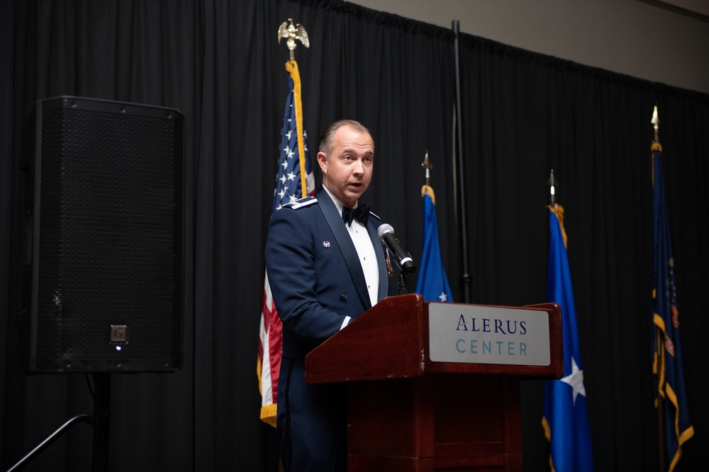 DVIDS - Images - 319th Reconnaissance Wing 76th Air Force Ball [Image 3 ...