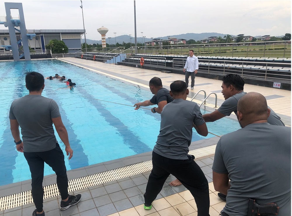 DVIDS - News - Malaysia Special Task and Rescue, US Civil Affairs ...