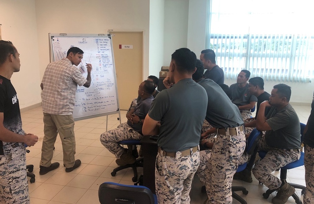 DVIDS - News - Malaysia Special Task and Rescue, US Civil Affairs ...