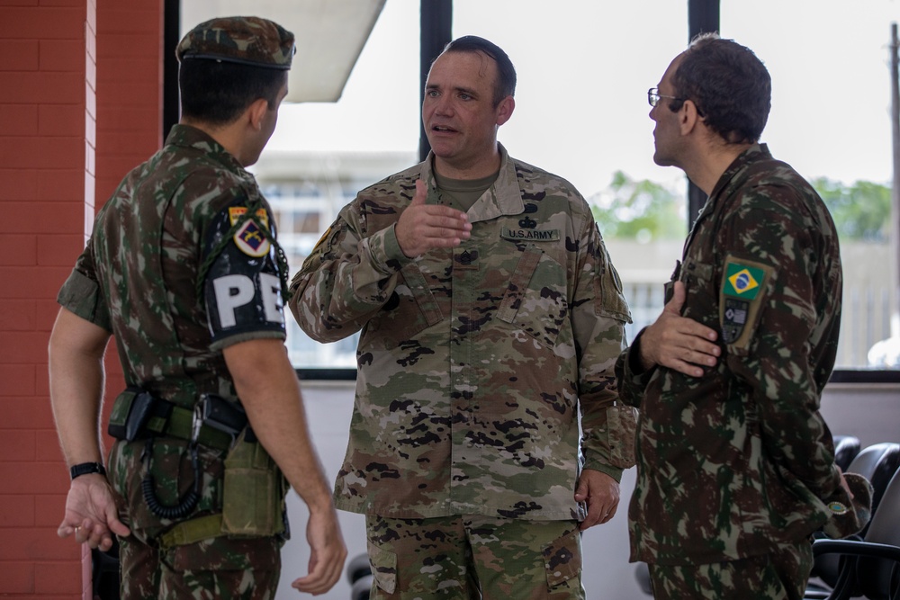 DVIDS - Images - U.S. Army Soldiers Arrive in Brazil for Southern ...