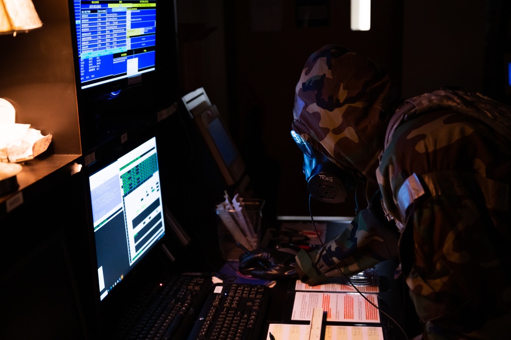 DVIDS - News - RAPCON: Airfield operators keep control