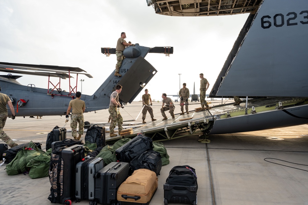DVIDS - Images - 303rd ERQS returns home [Image 10 of 12]