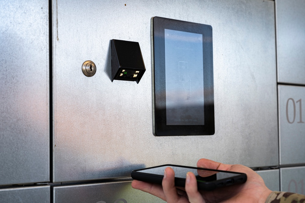 DVIDS - Images - RAF Mildenhall Post Office installs new smart lockers ...