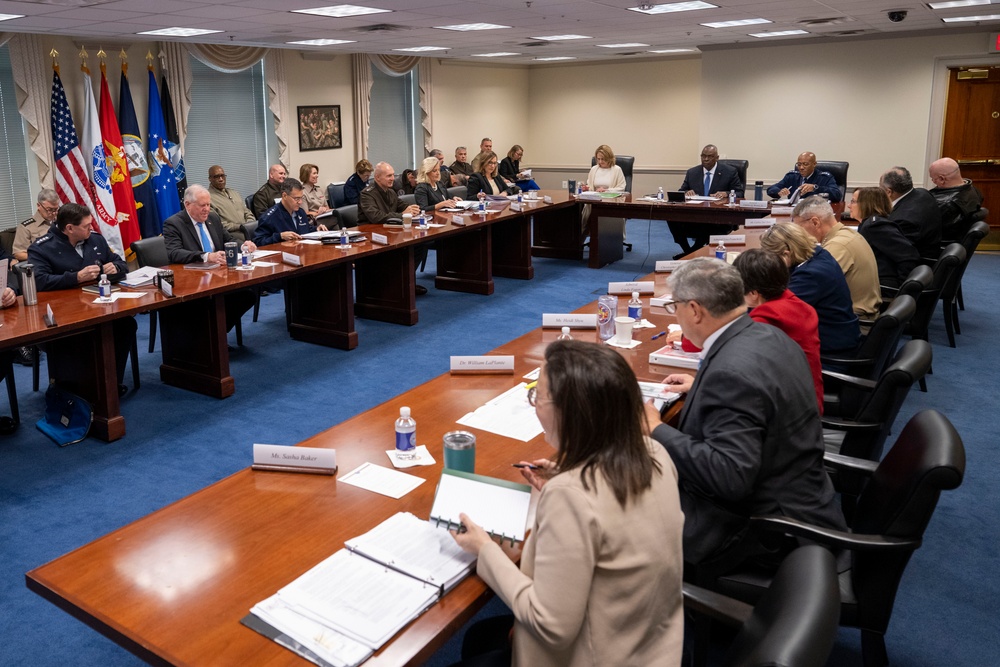 DVIDS - Images - SECDEF Hosts Senior Leaders Conference [Image 1 of 5]