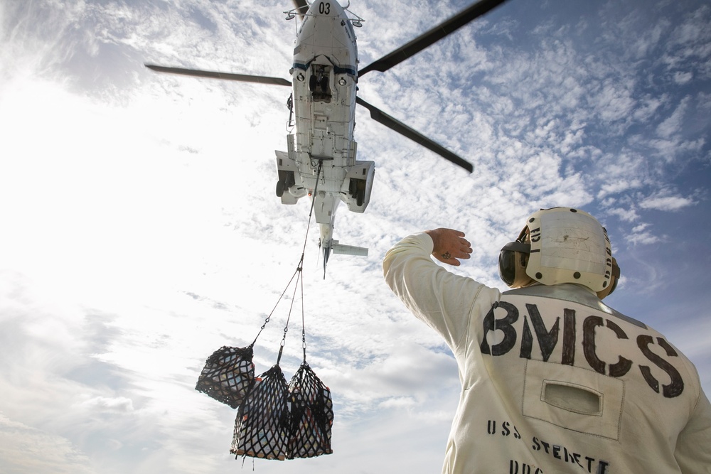 DVIDS - Images - Sterett participates in VERTREP with USNS Charles Drew ...