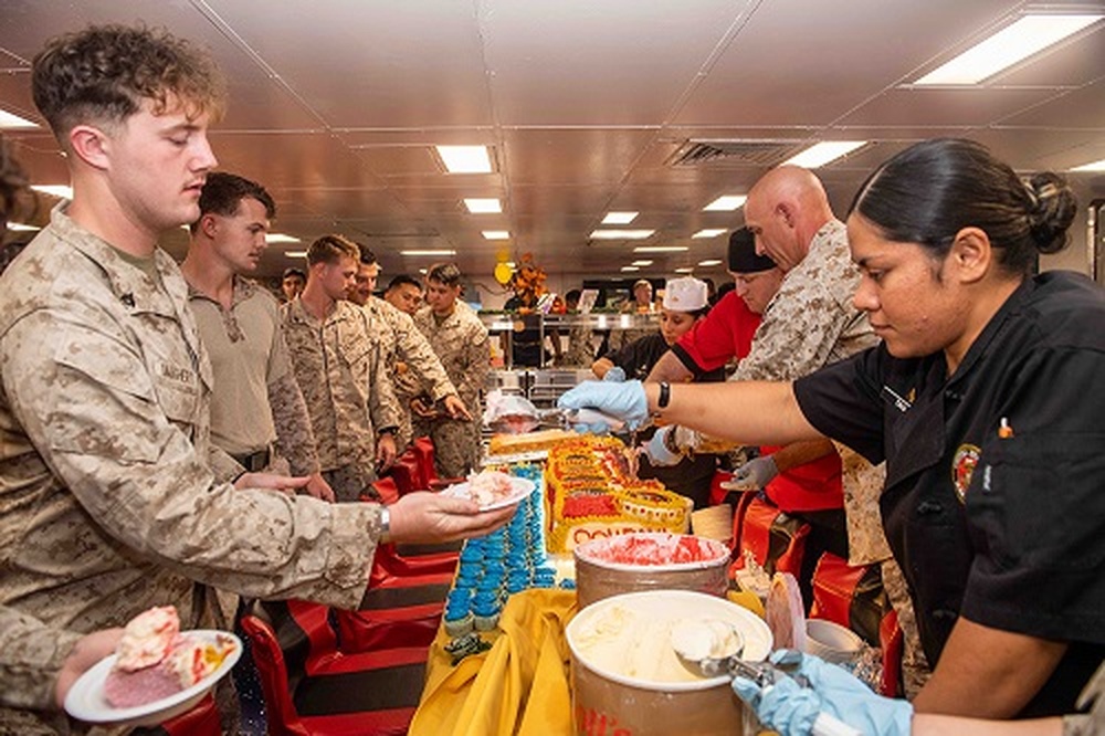 DVIDS - Images - Boxer Celebrates 248th Marine Corps Birthday [Image 2 ...