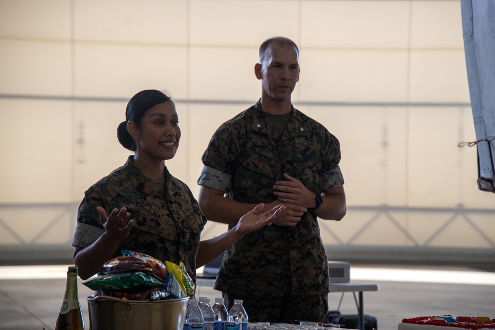 DVIDS - Images - VMM-268 Educates Children about the Marine Corps ...