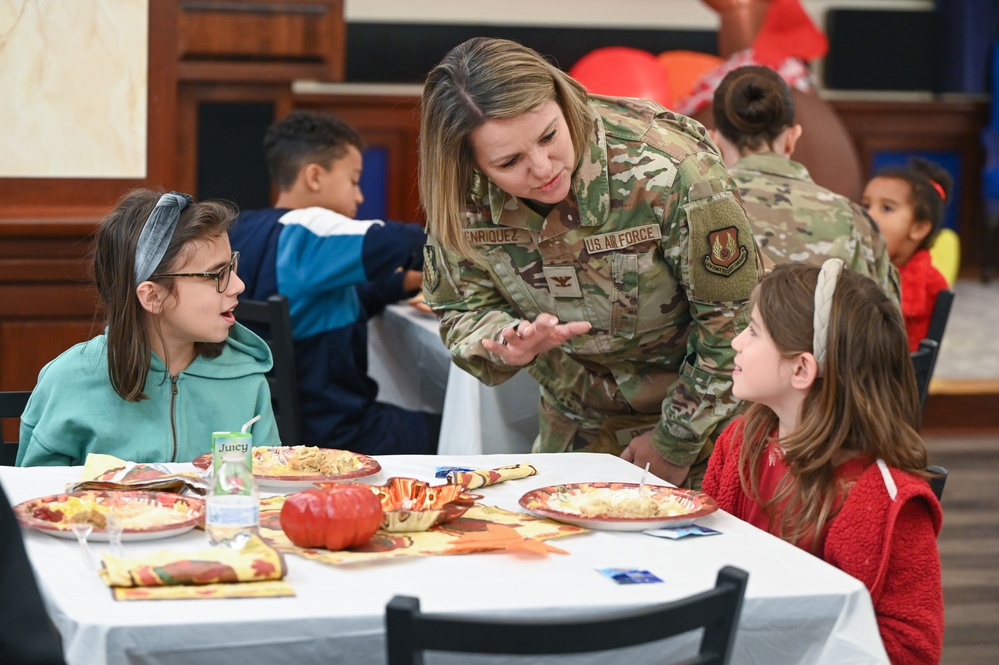 DVIDS - Images - Hearts Apart event connects community