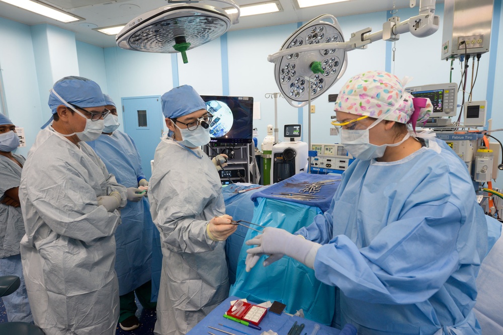 DVIDS - Images - Pacific Partnership 2024-1: Surgery Aboard USNS Mercy ...
