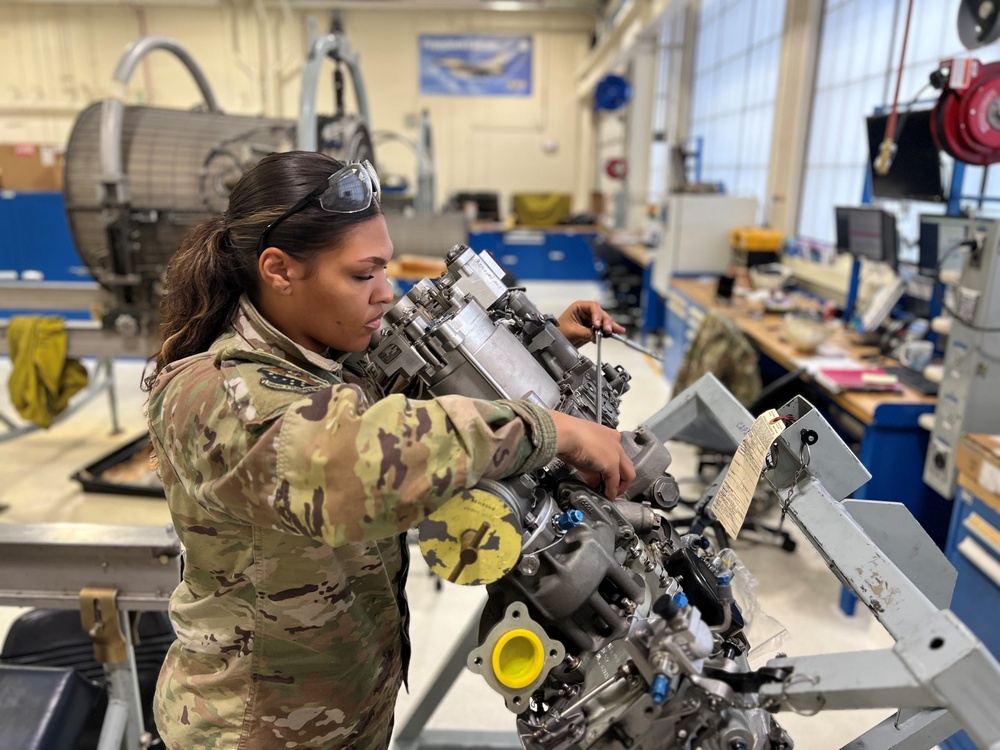 DVIDS - Images - Aerospace Propulsions Specialists get the job done ...