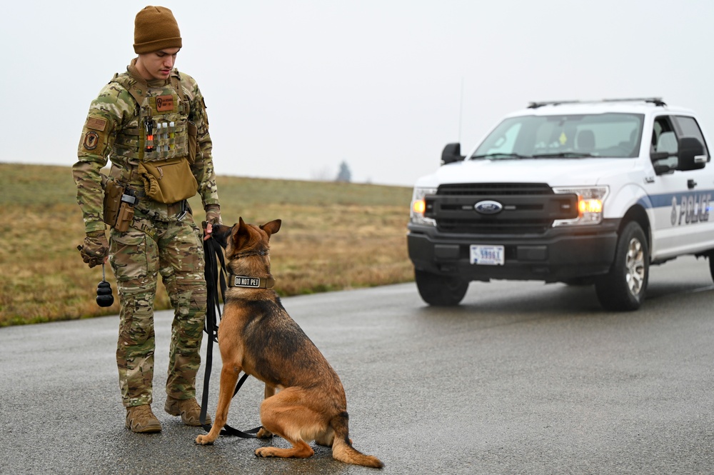 DVIDS - Images - Team Fairchild demonstrates strategic deterrence ...