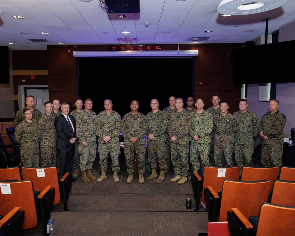 DVIDS - Images - COMMMARFORCOM Hosts General Sync Conference [Image 2 of 2]