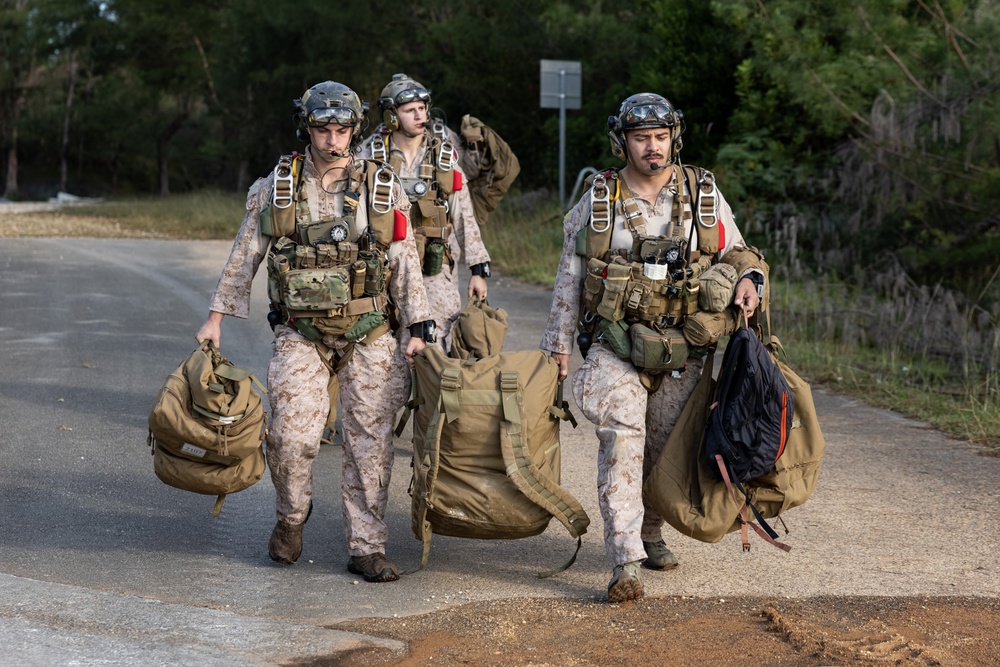 DVIDS - Images - 31st Marine Expeditionary Unit's Maritime Raid Force ...