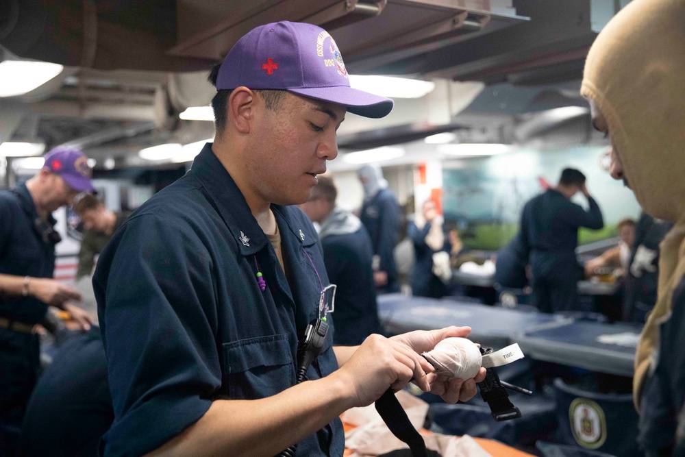 DVIDS - Images - USS William P. Lawrence General Quarters Drill [Image ...