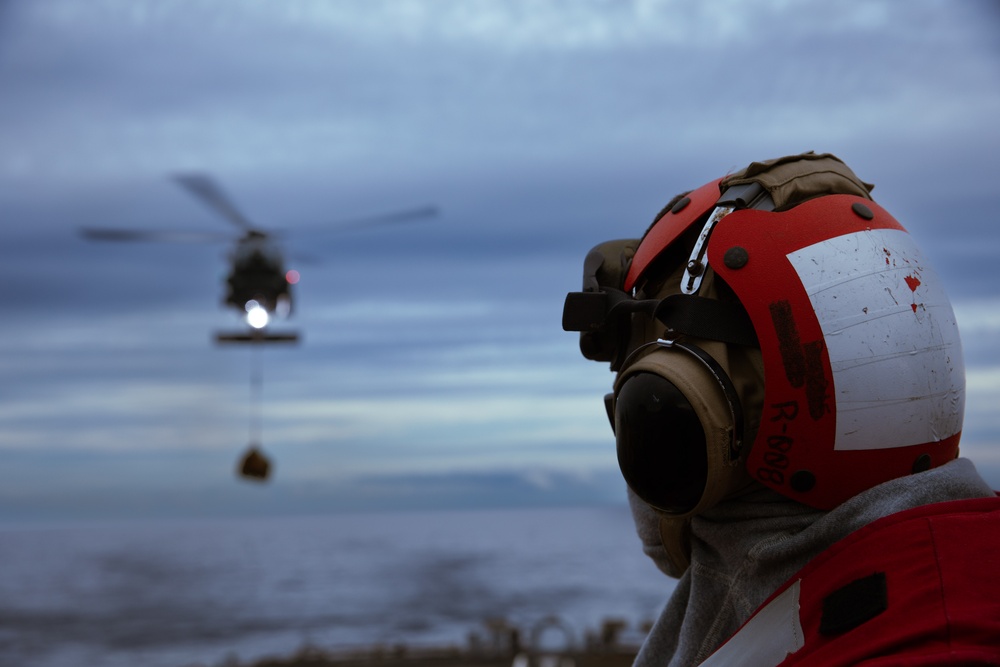 DVIDS - Images - Laboon Conducts Flight Operations in the Atlantic ...
