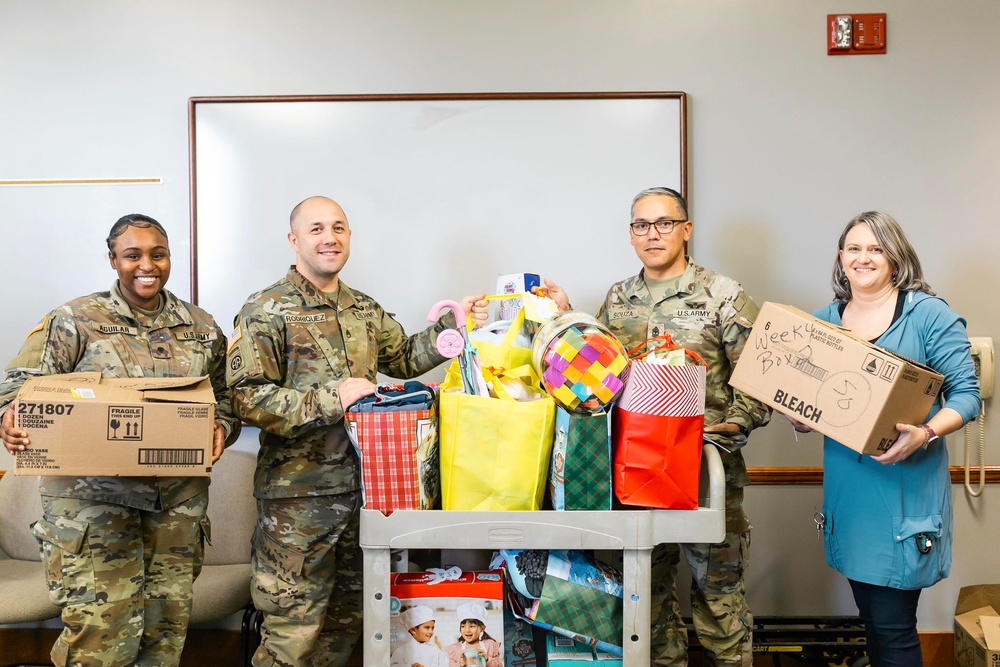 DVIDS - News - Fort Novosel angels carry a heavy load this Christmas