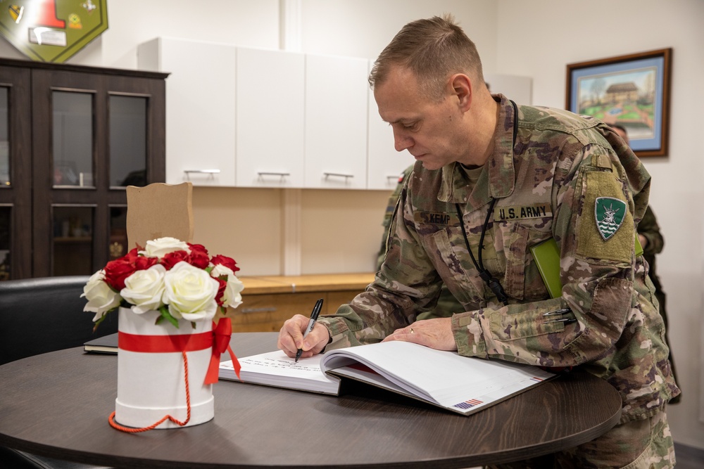 DVIDS - Images - Multinational Corps Northeast Generals Visit Camp ...