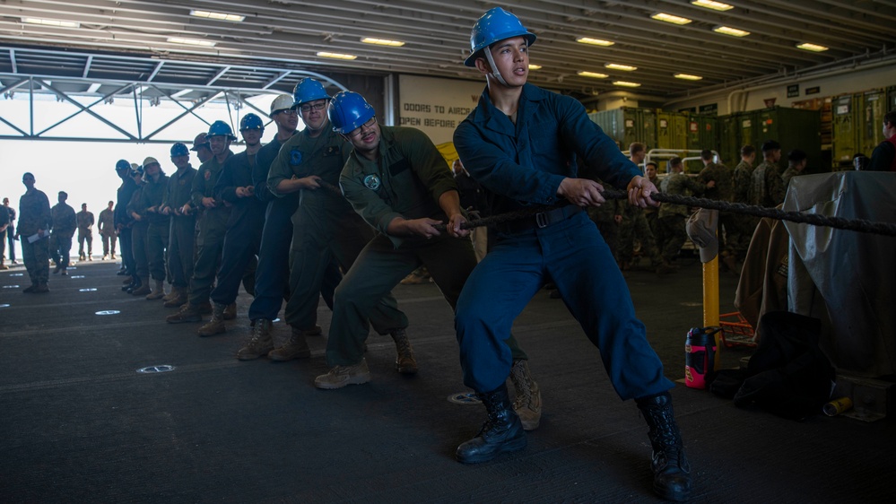 DVIDS - Images - 15th MEU Holds the Line During Replenishment At Sea ...
