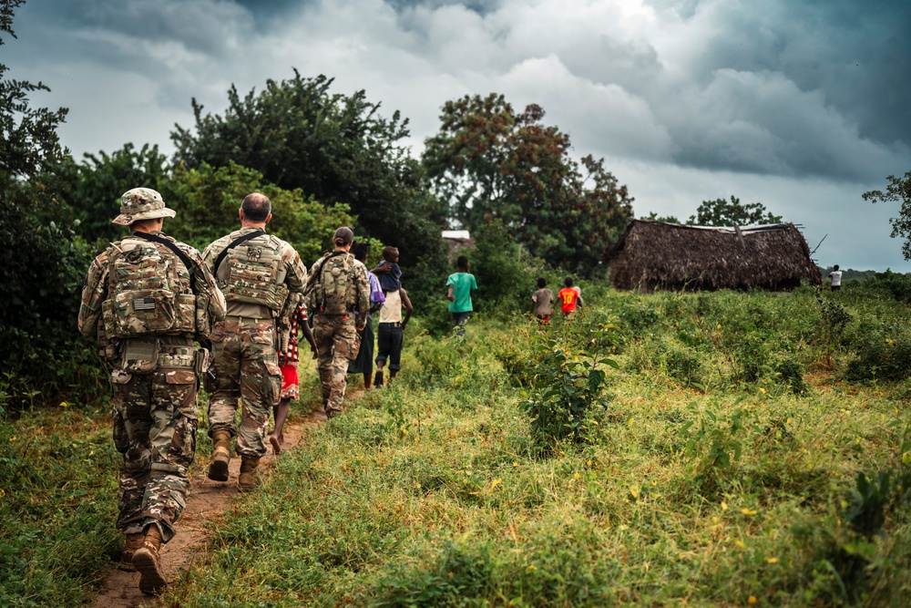 DVIDS - Images - 475th EABS Provides Medical Care To Remote Village ...