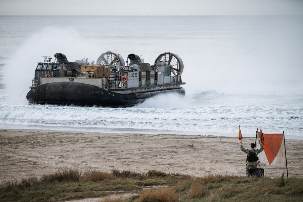 DVIDS - Images - BLT 1/5 Reinforces Security During Shore Operations ...