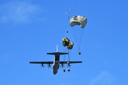 HEAVY DROP [Image 2 of 9]