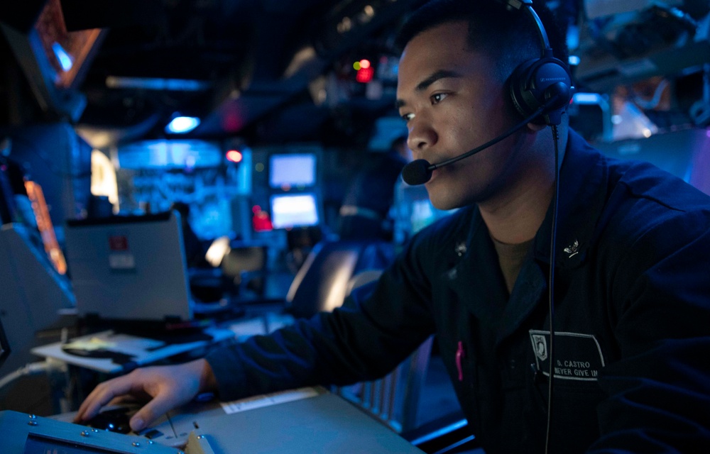 DVIDS - Images - USS William P. Lawrence Watchstanders [Image 3 of 4]