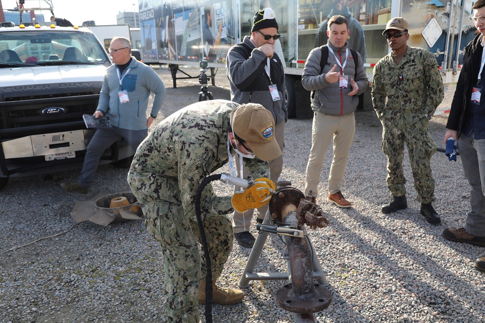 DVIDS - News - Mid-Atlantic Regional Maintenance Center Participates In ...