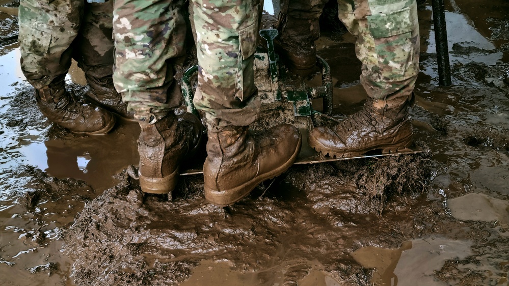 DVIDS - Images - Live Fire Exercise with 2CR Field Artillery Squadron ...