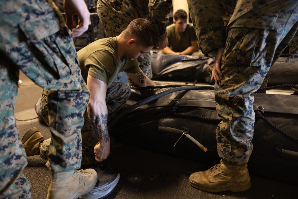 DVIDS - Images - Find, Fix, Track: 26th MEU(SOC) Marines bolster ...