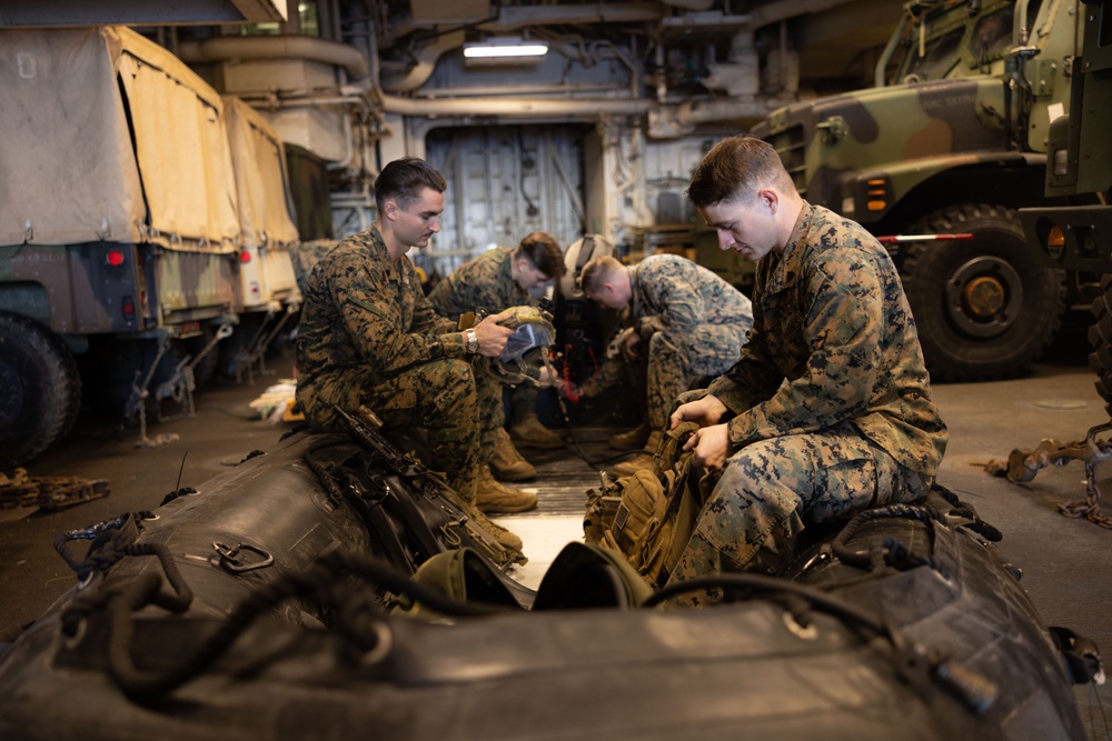 DVIDS - Images - Find, Fix, Track: 26th MEU(SOC) Marines bolster ...