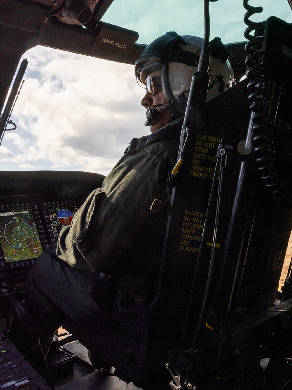 DVIDS - Images - MARFORCOM Visits HMH-461 [Image 2 of 3]