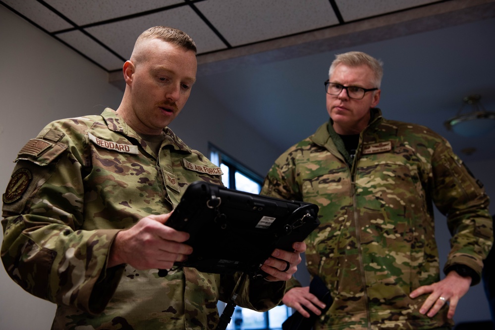 DVIDS - Images - FirstLook Throwbot demo [Image 2 of 3]