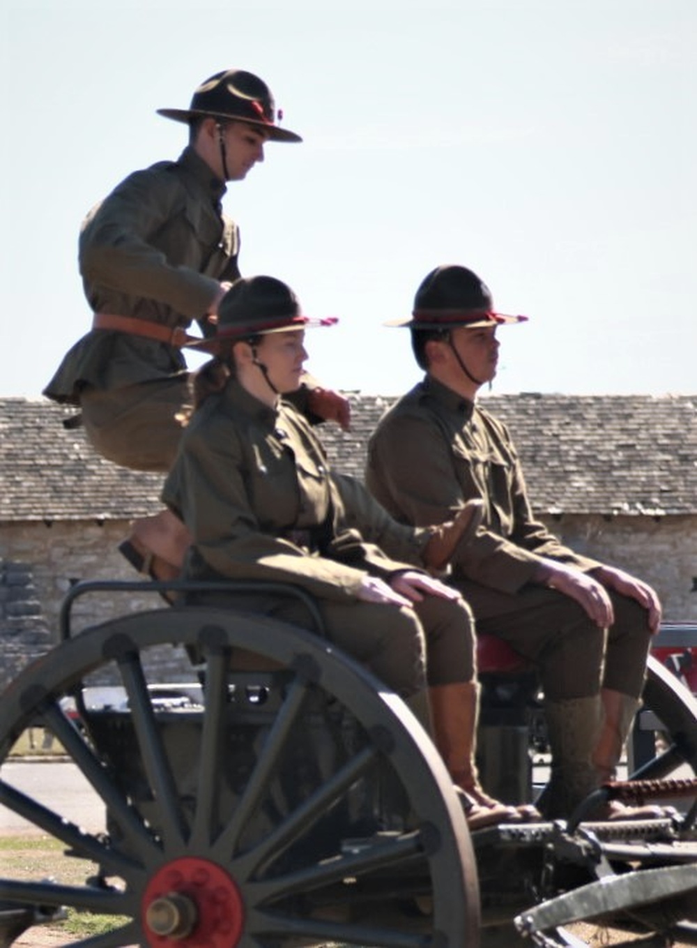 DVIDS - News - Soldiers practice "jumping the limber" with Fort Sill ...