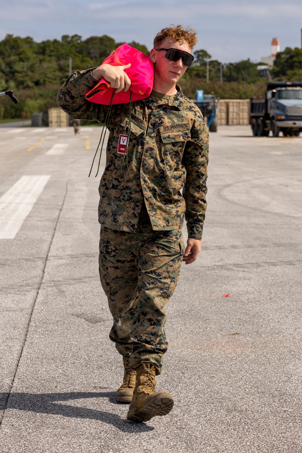 DVIDS - Images - MWSS-172 and 18th CEG set up temporary air field ...