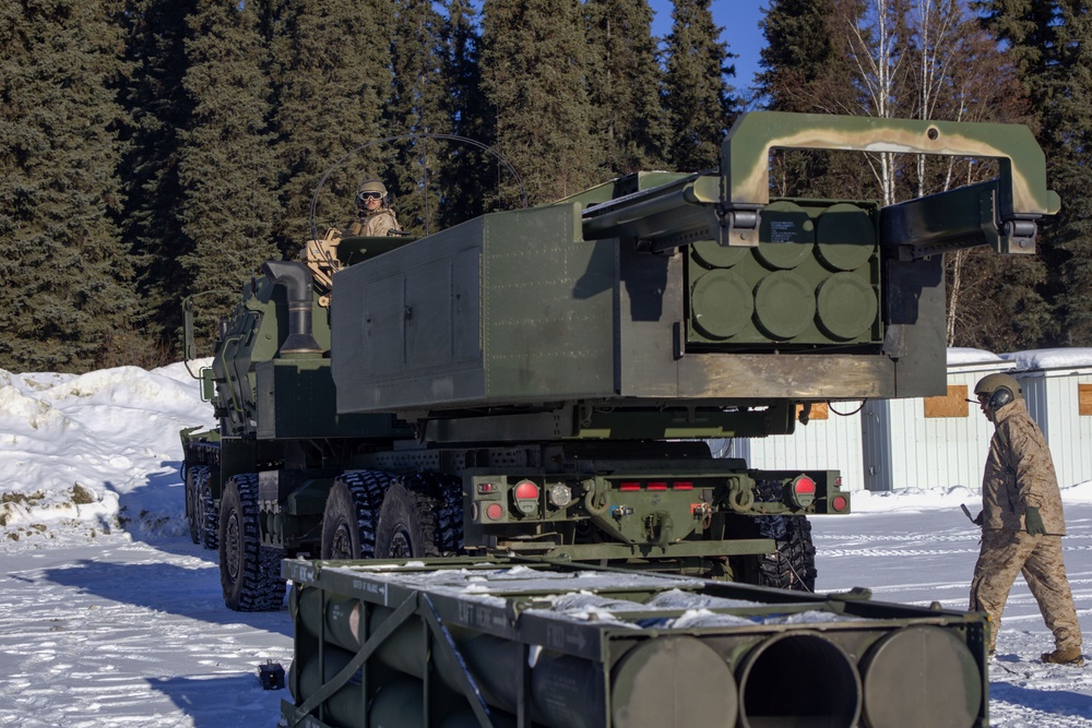 DVIDS - Images - ARCTIC EDGE 2024: Fox 2/14 Marines conduct HIMARS ...